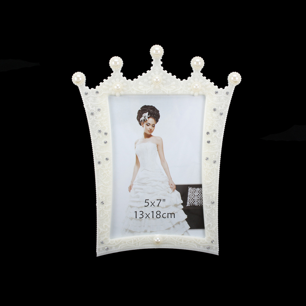 PIC923 PRINCESS CROWN FRAME W/DIAMONDS 5X7 - Picture Frames