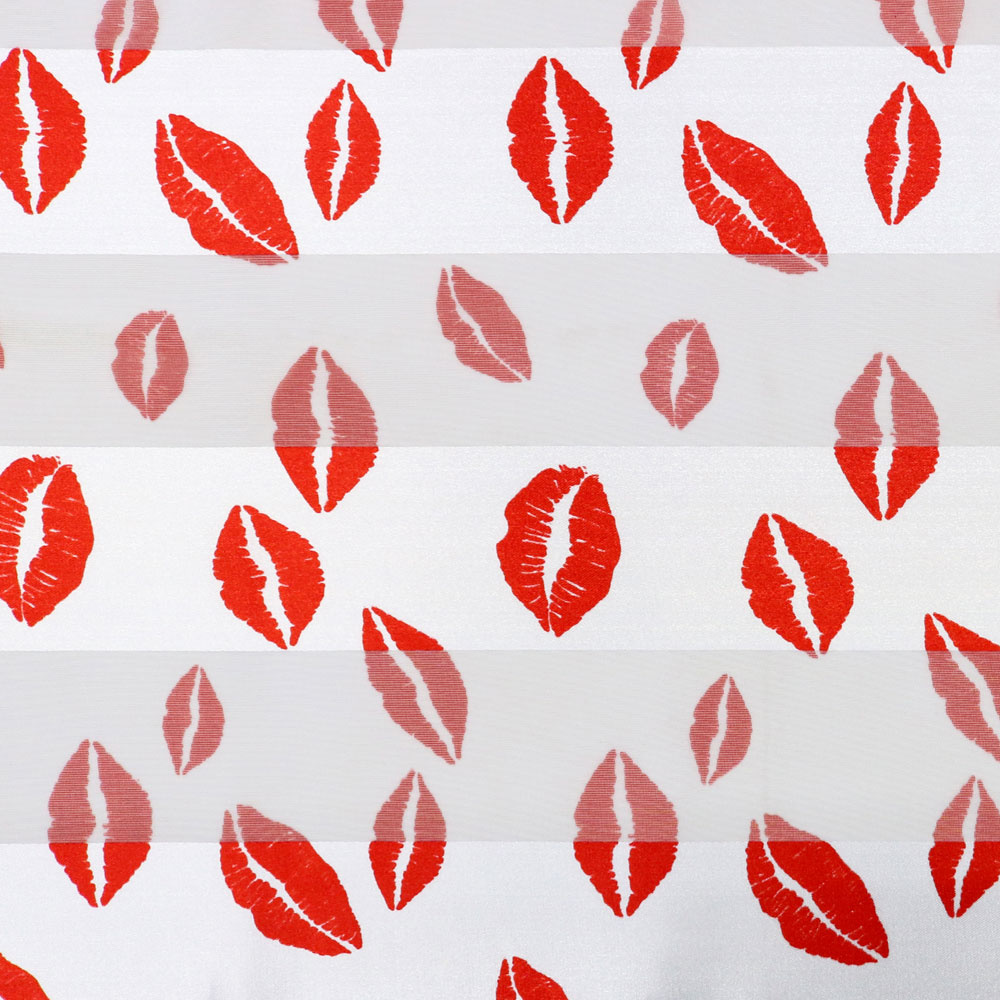 SF2018 WHRD VALENTINE RED LIPS PATTERN STRIPED SATIN SCARF